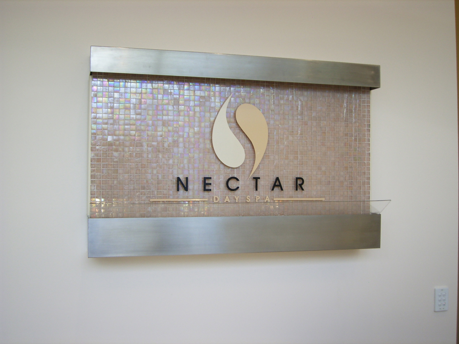 Custom Fixtures – Planned Signs